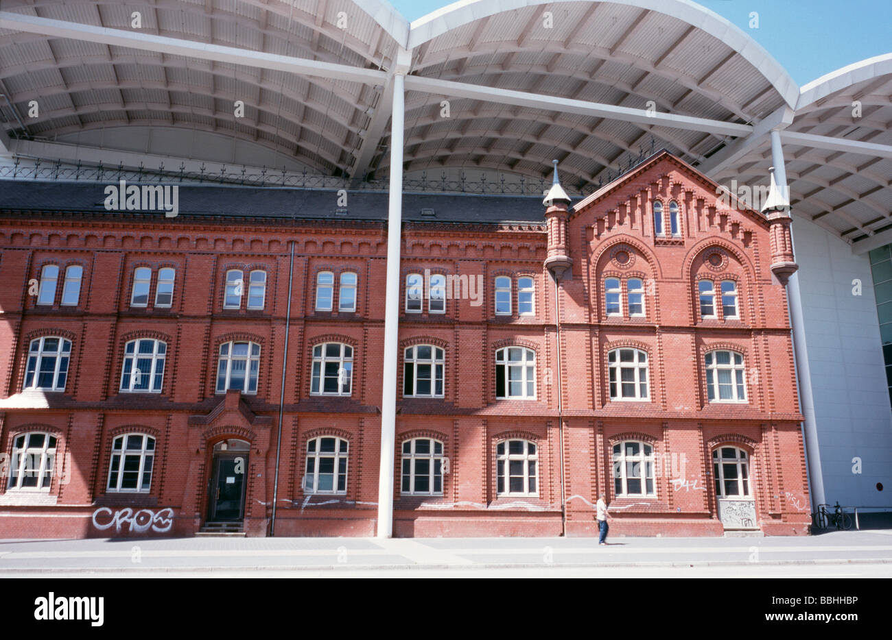 Congress centre hamburg building hi-res stock photography and images ...
