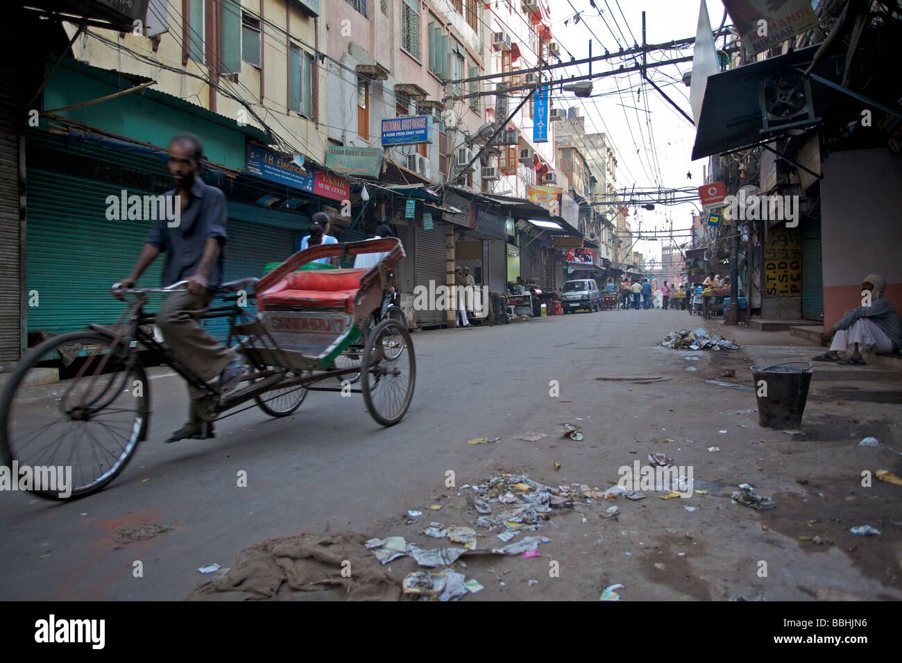 Old Delhi street scene with tricycle Stock Photo - Alamy