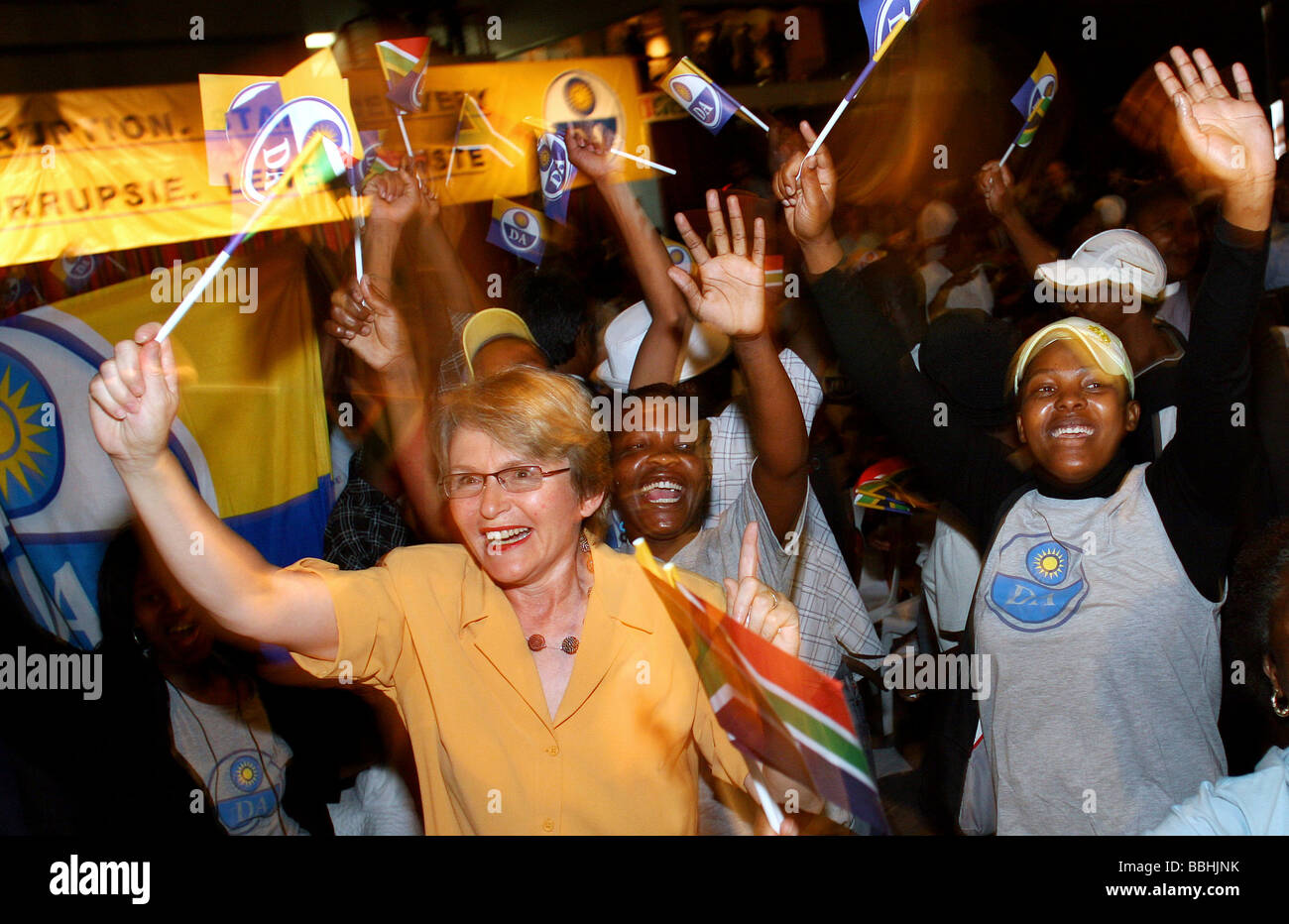 Cape Town Mayoral candidate Helen Zille MP joins supporters sing chant ...