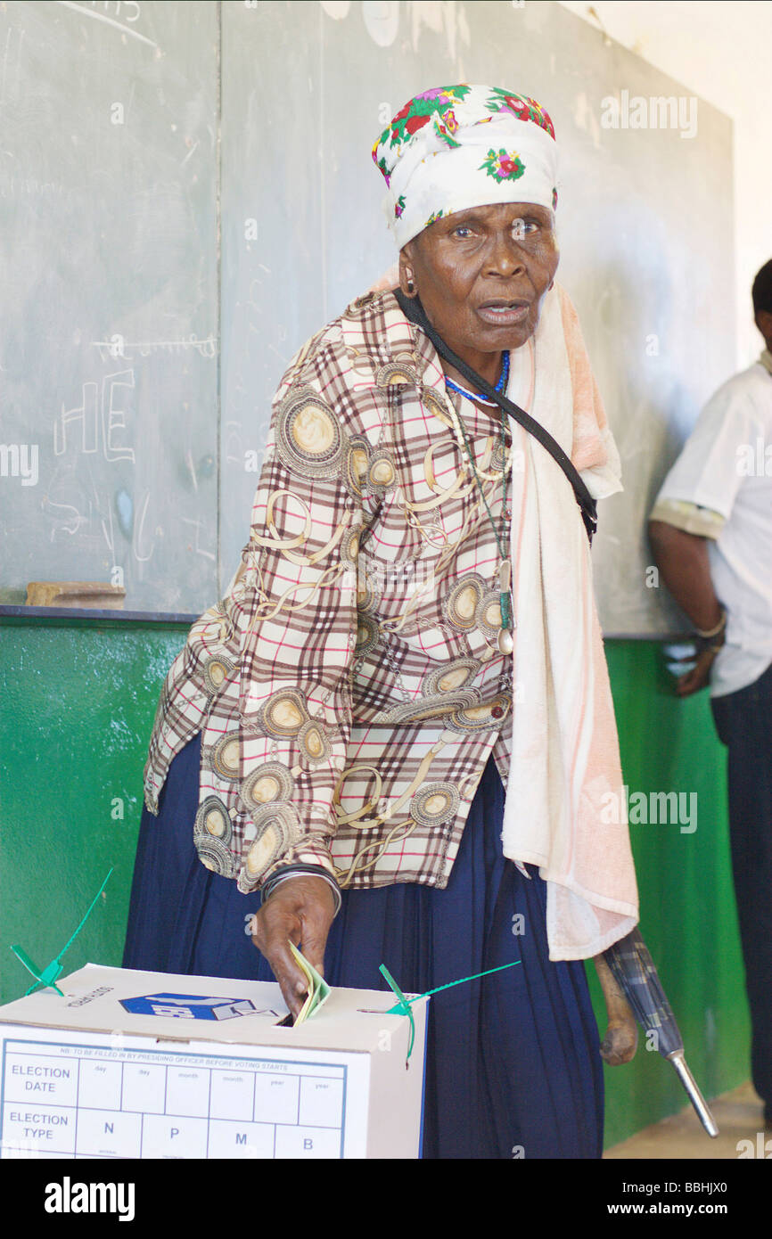 Intolwane hi-res stock photography and images - Alamy