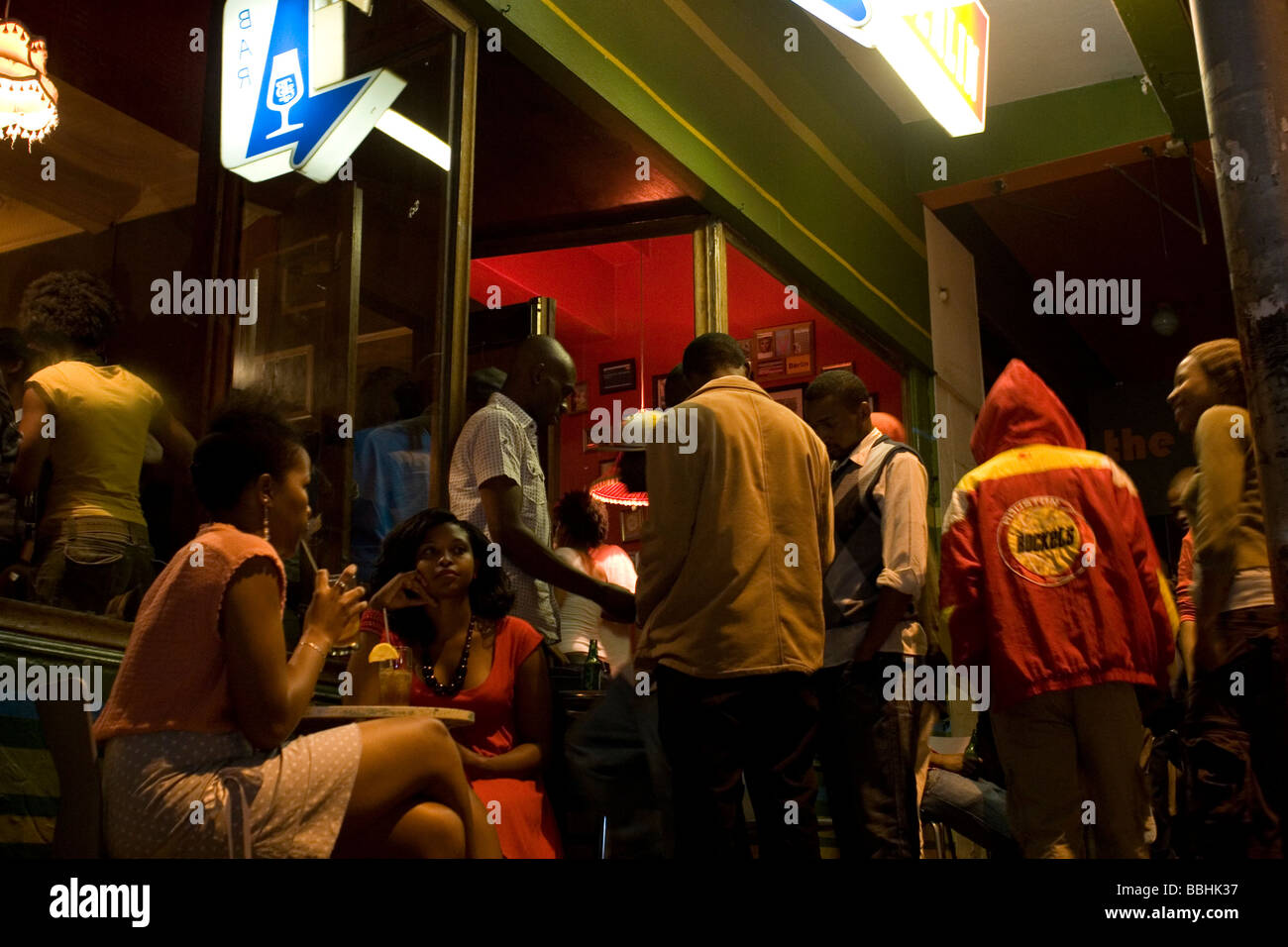 Young South African s waiting to get into a night club in Melville ...