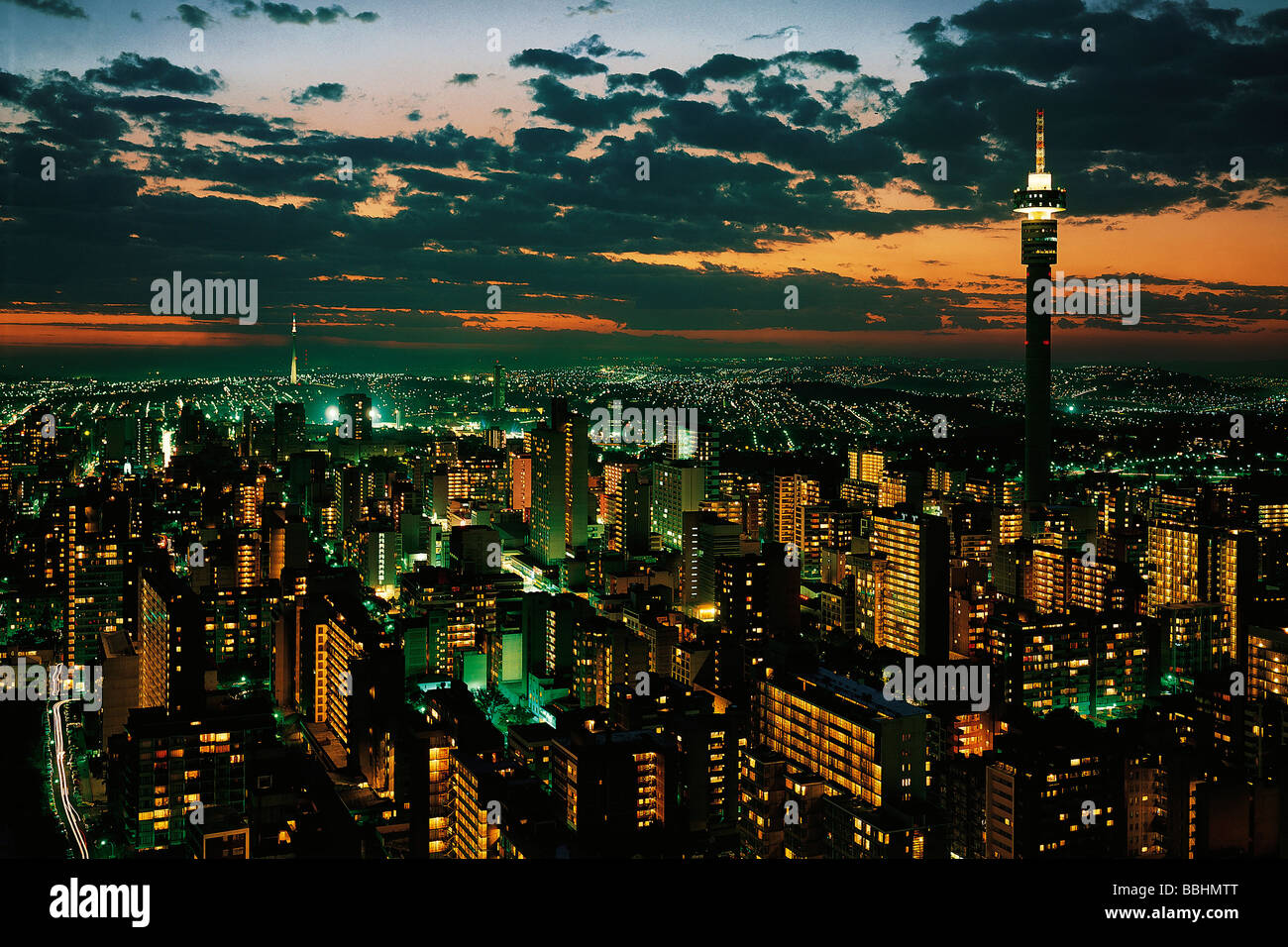 Johannesburg at night Stock Photo - Alamy