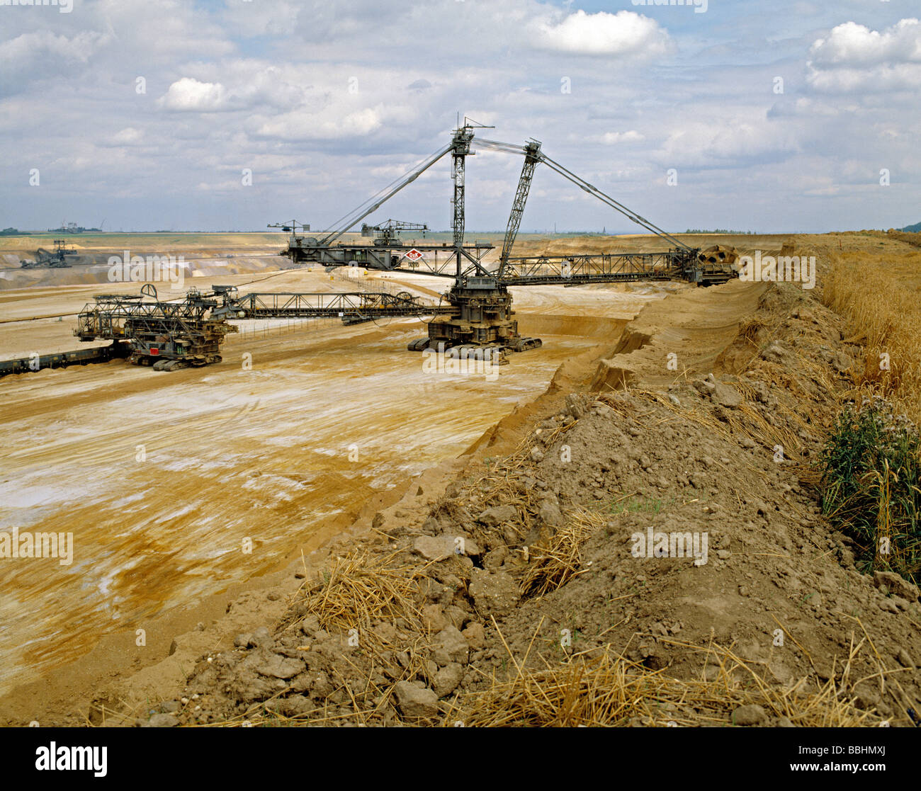 Open cast coal mine Garzweiler I, Frimmersdorf near Cologne, Germany ...