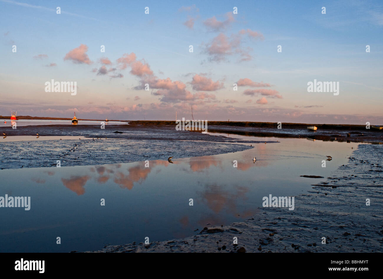 Tidal creek mudflats coast estuary norfolk brancaster hi-res stock ...