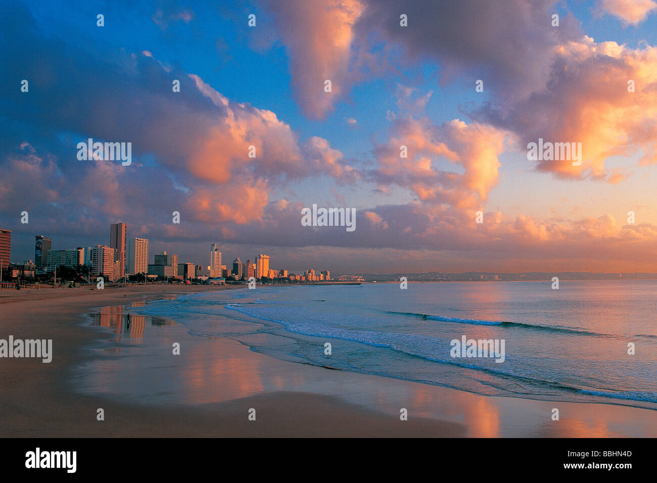 Durban skyline sunrise hi-res stock photography and images - Alamy