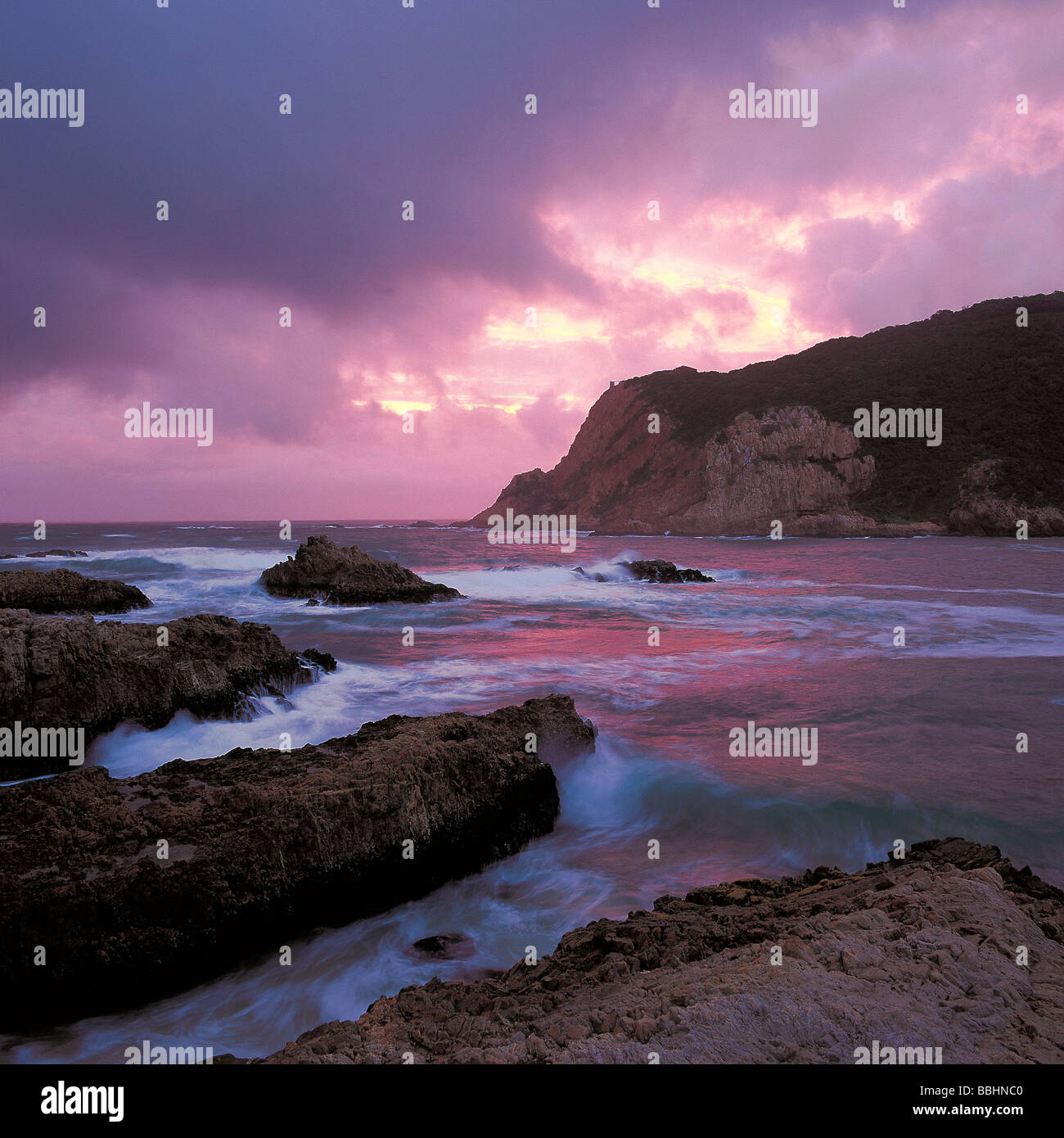 THE GATEWAY BETWEEN THE RESTLESS INDIAN OCEAN AND THE SERENE KNYSNA ...