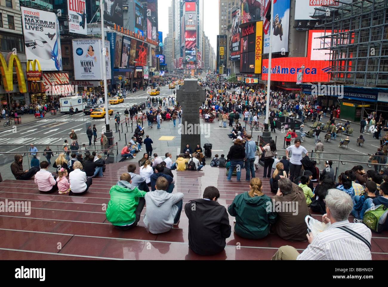 Tkts booth in times square hi-res stock photography and images - Alamy