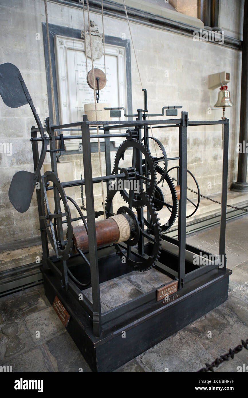 Salisbury cathedral clock hi-res stock photography and images - Alamy