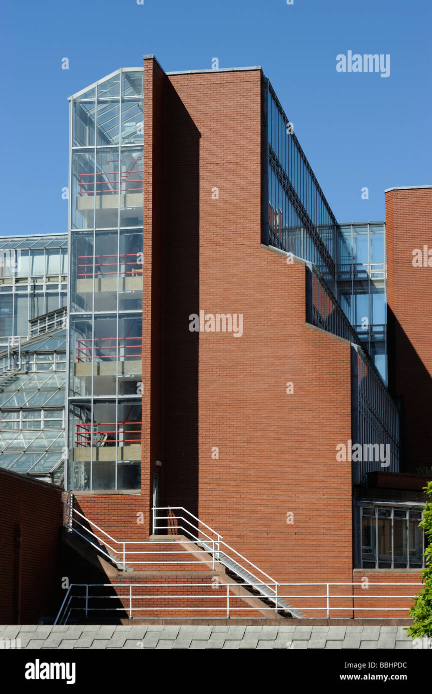 History faculty cambridge university hi-res stock photography and ...