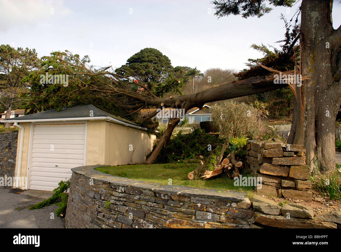 Fallen garage hi-res stock photography and images - Alamy