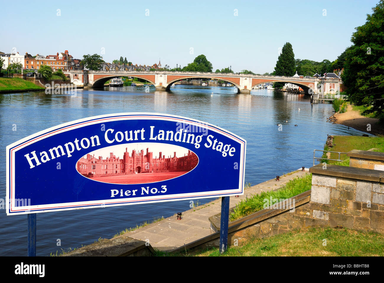 River Thames at Hampton Court Stock Photo - Alamy