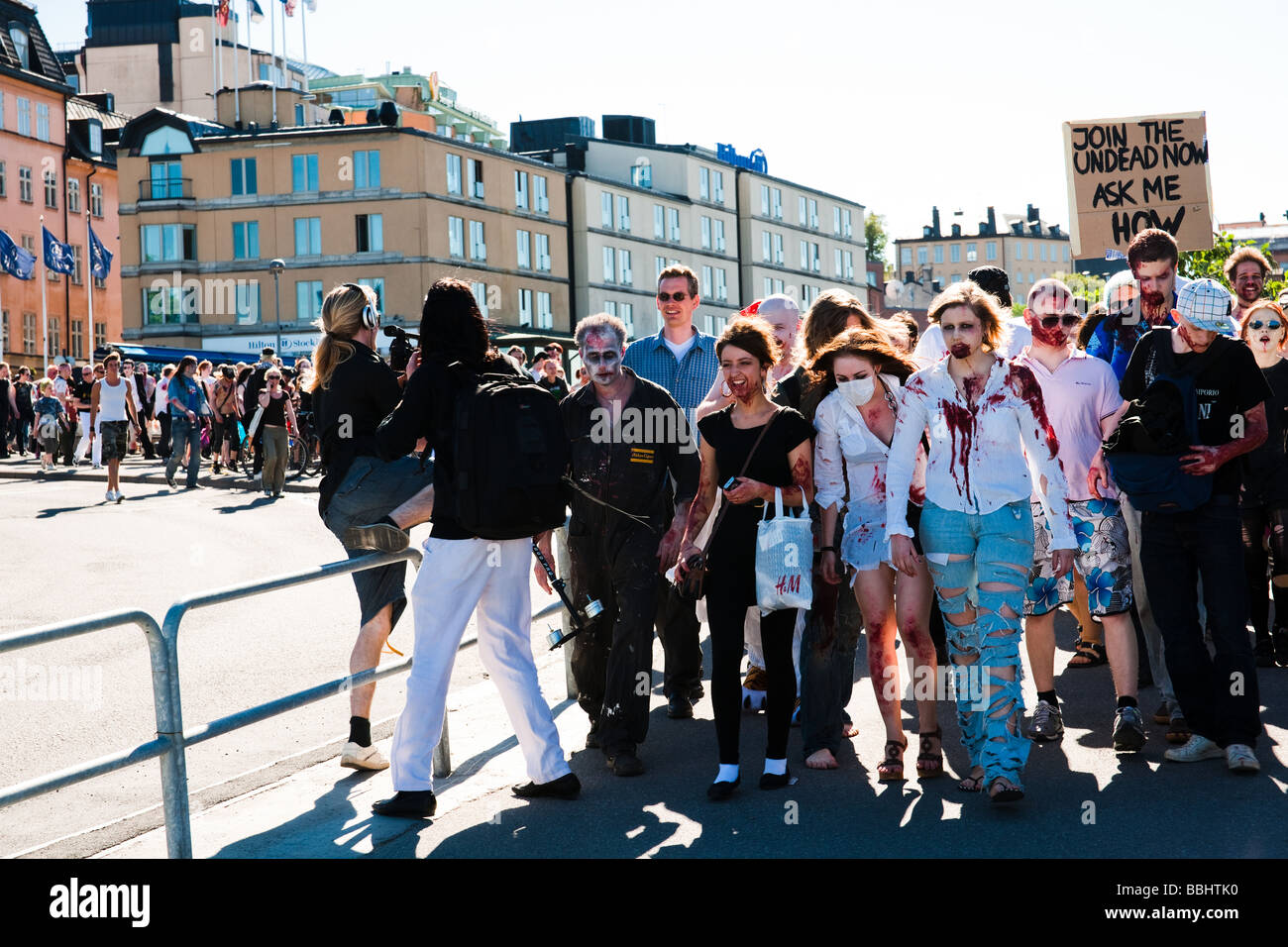 Media zombie hi-res stock photography and images - Alamy