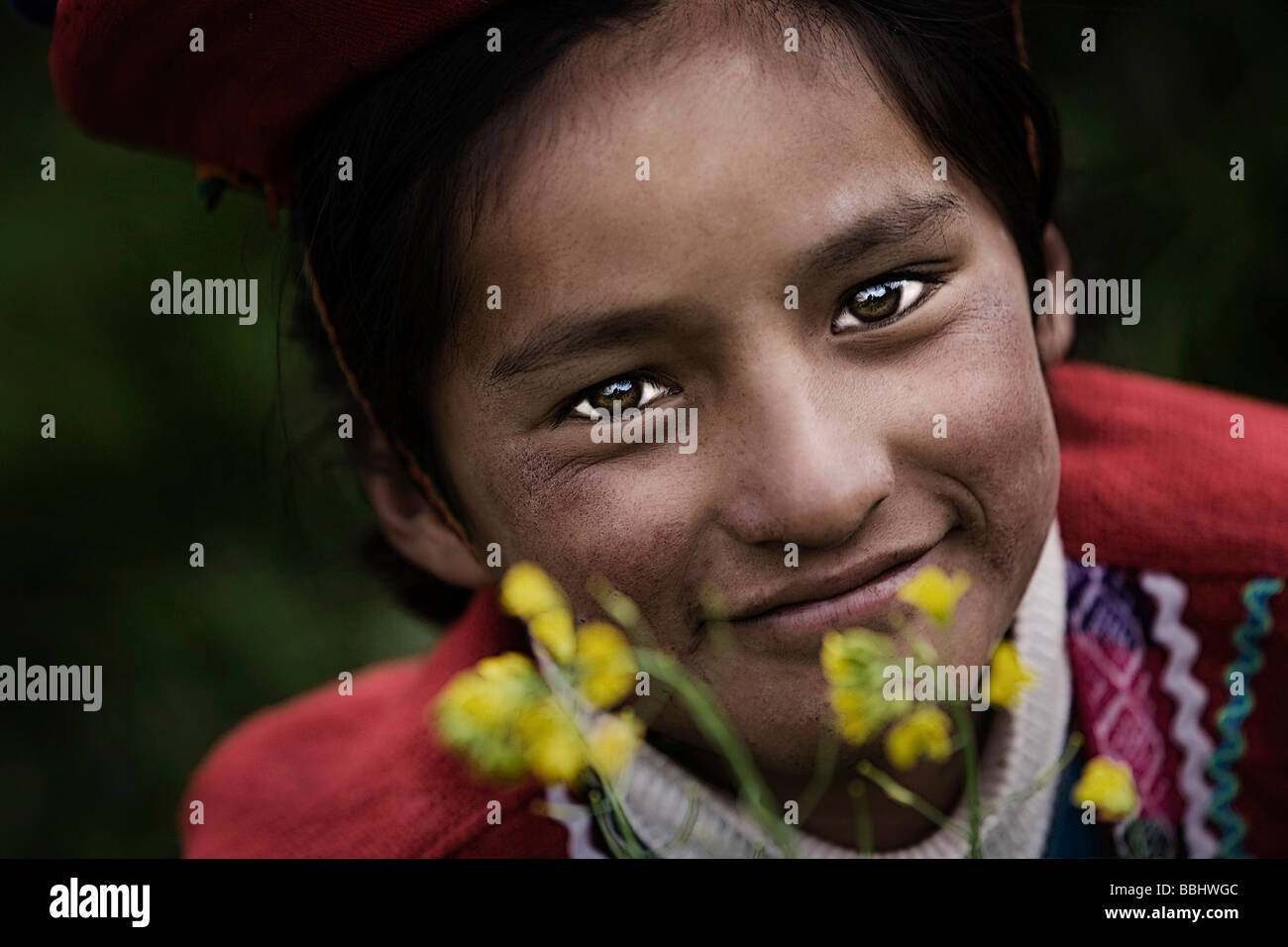 Peruvian girls hi-res stock photography and images - Alamy