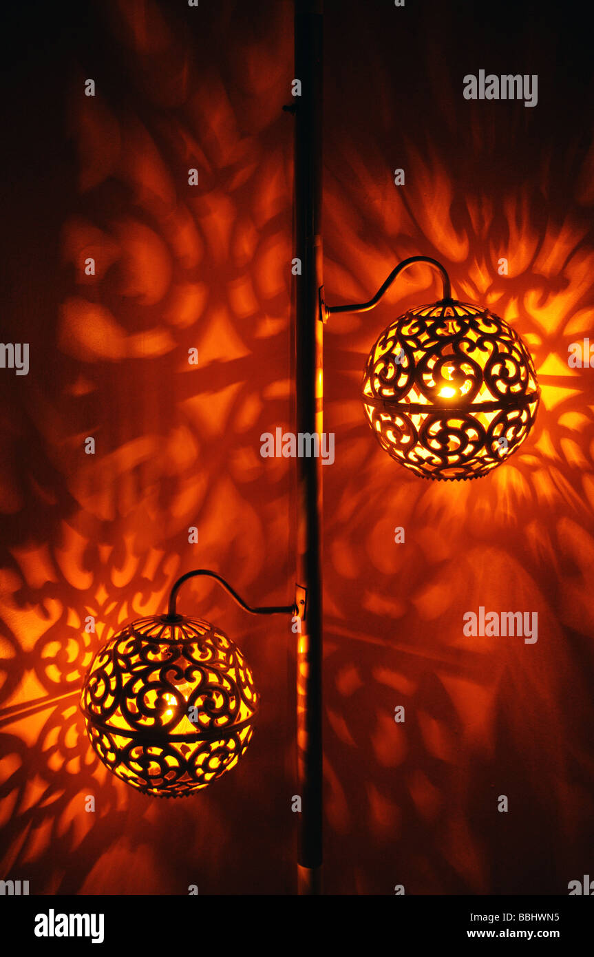 Round wall light hi-res stock photography and images - Alamy