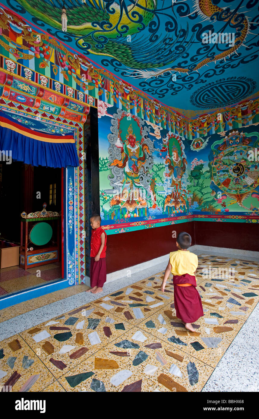 Novice monk by door of temple hi-res stock photography and images - Alamy