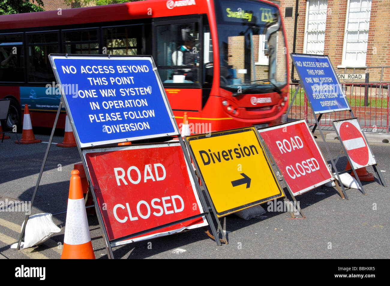 London England Uk Diversion Signs High Resolution Stock Photography and ...