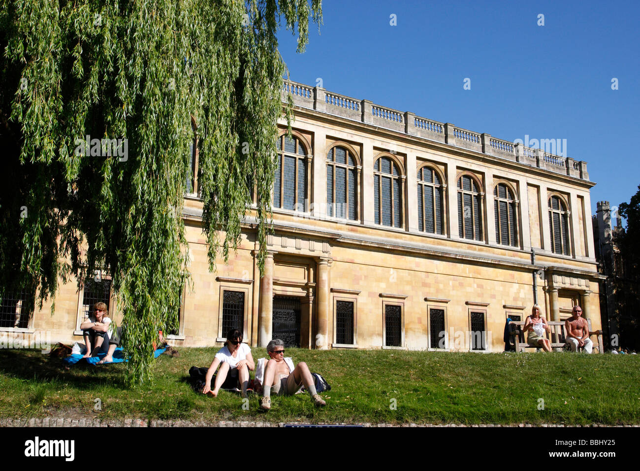 England university wren library hi-res stock photography and images - Alamy