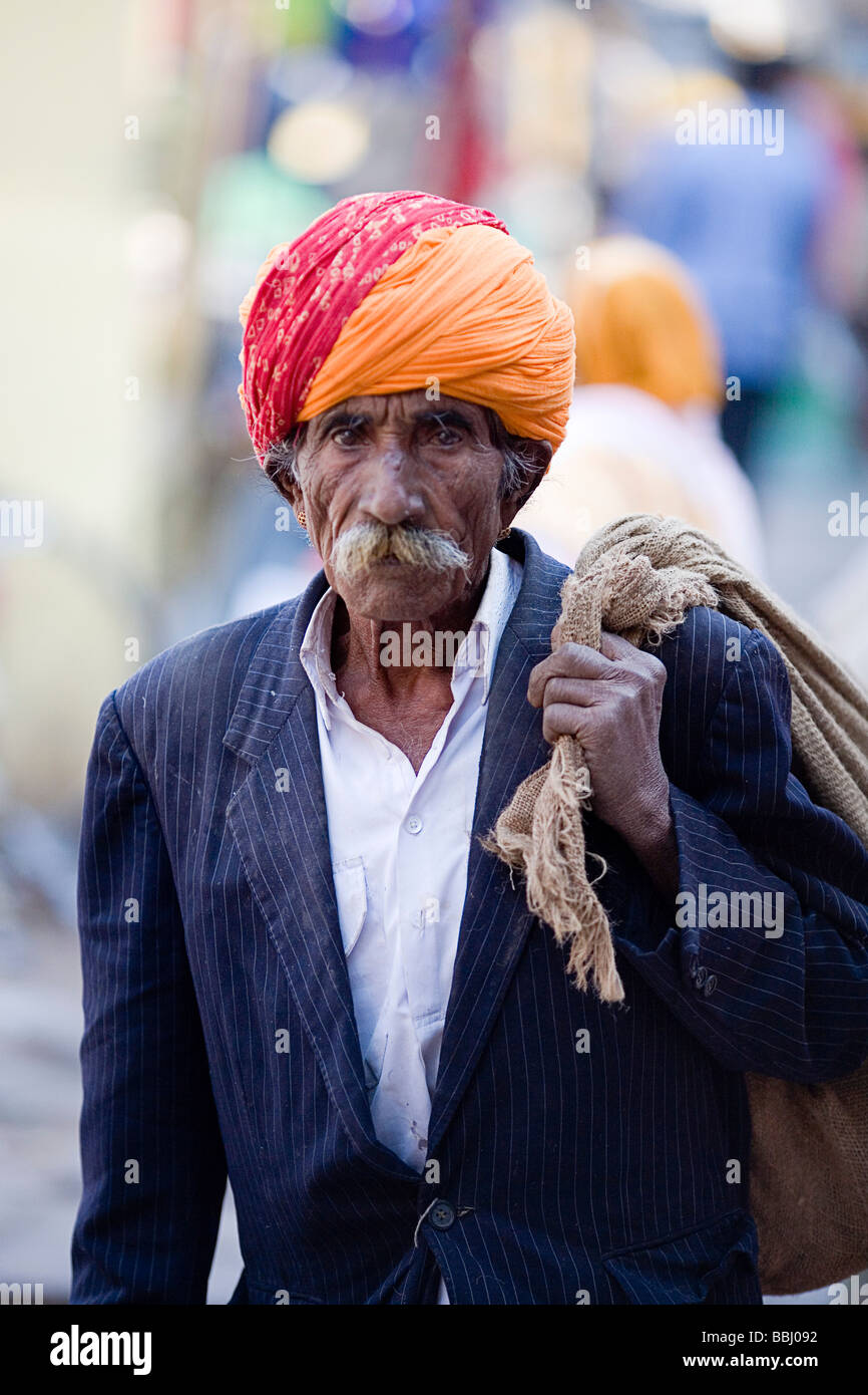 Man carrying sacks hi-res stock photography and images - Alamy