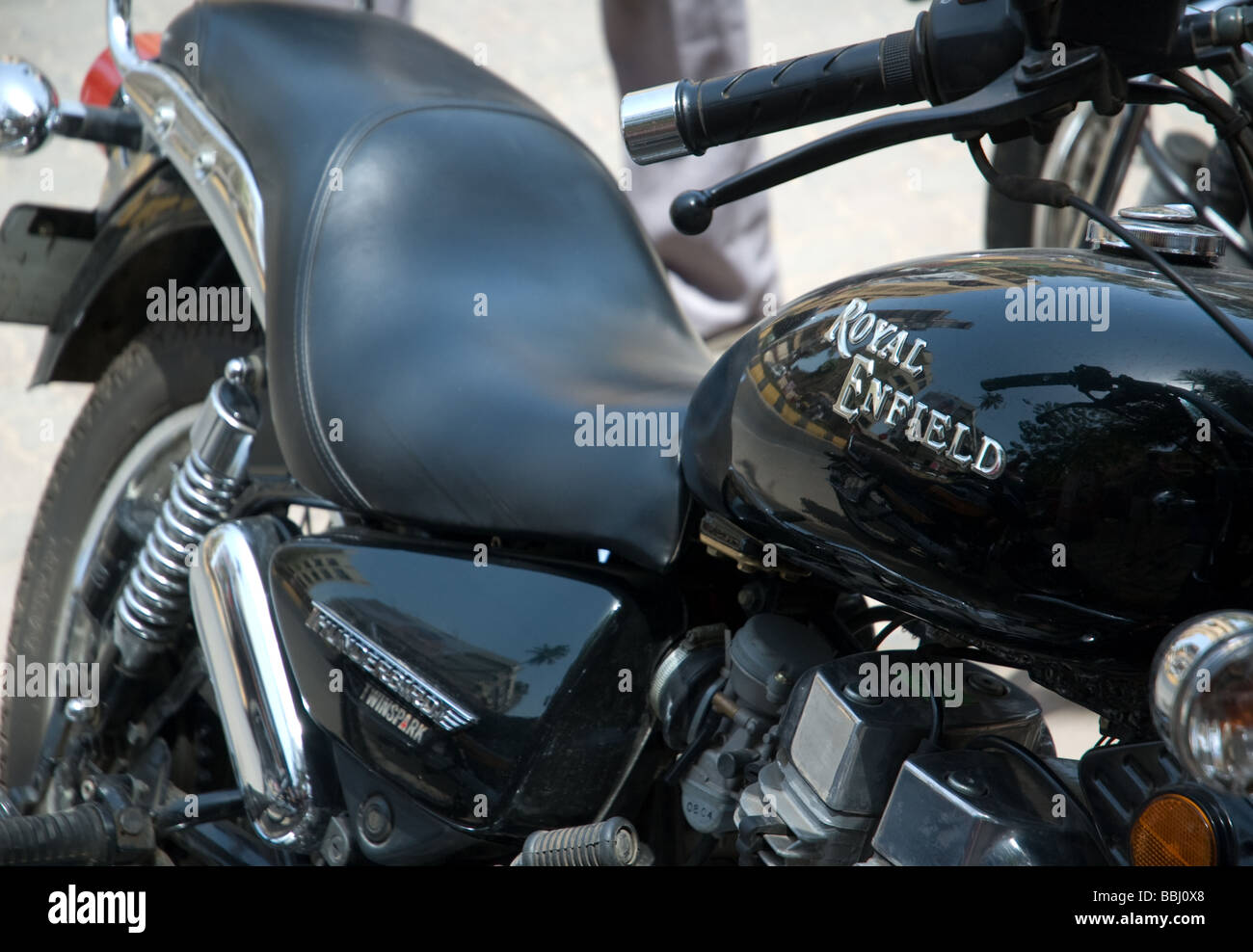 Royal enfield motorcycle hi-res stock photography and images - Alamy