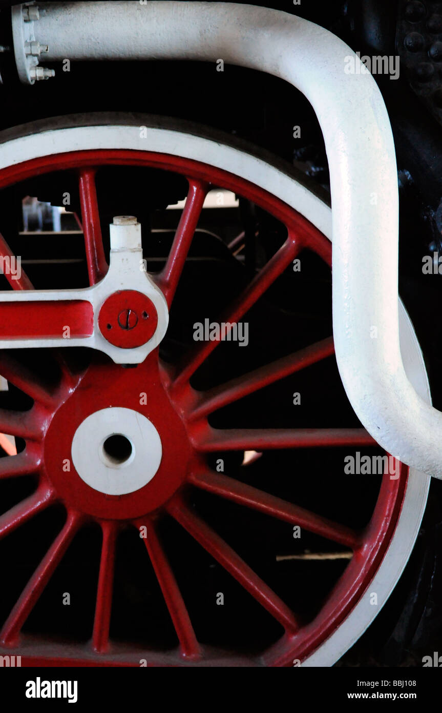 Wheel of a steam train Stock Photo - Alamy
