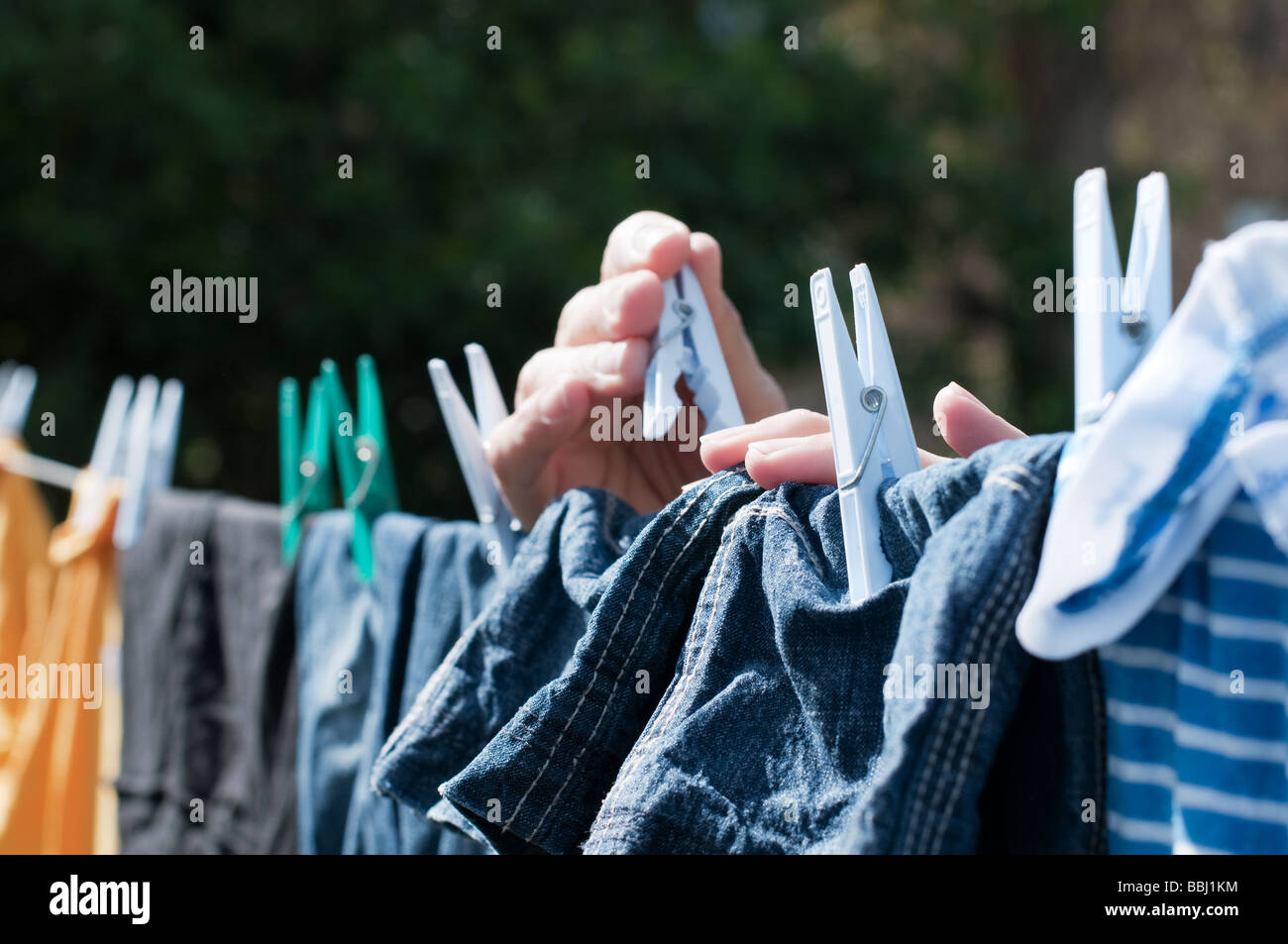 Hnging hi-res stock photography and images - Alamy