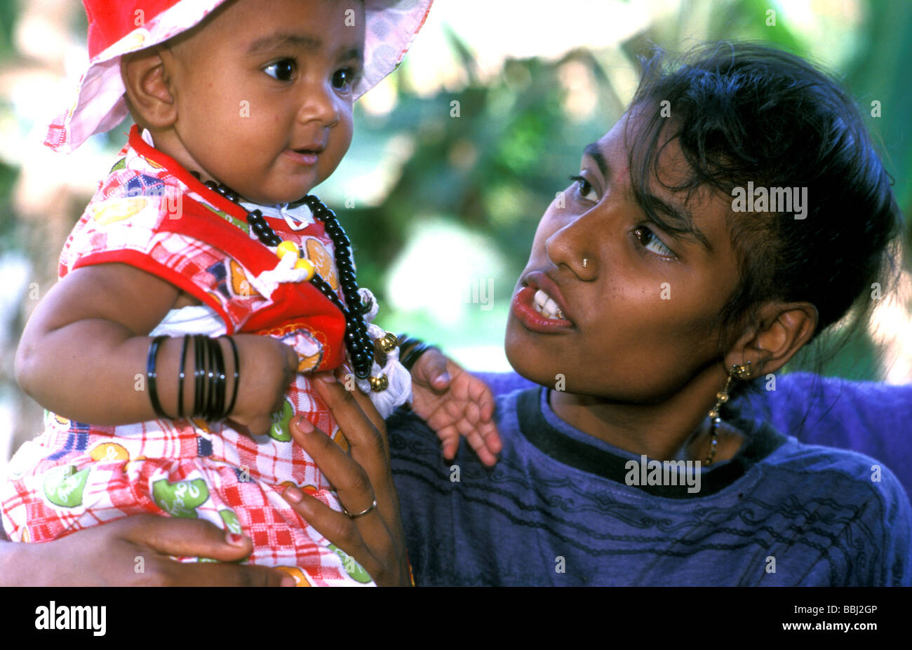 Fijian family hi-res stock photography and images - Alamy