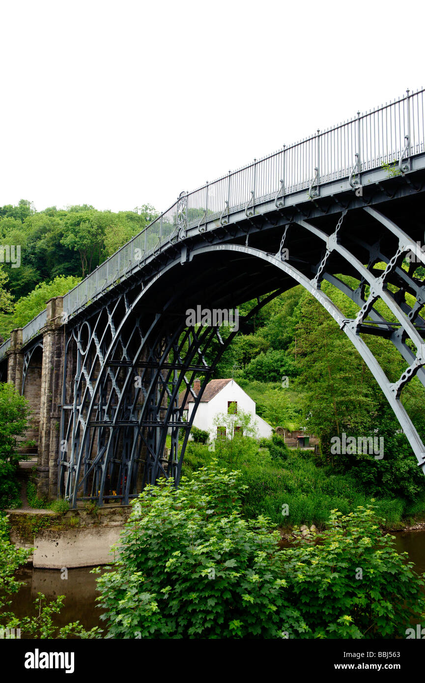 River seven at ironbridge hi-res stock photography and images - Alamy