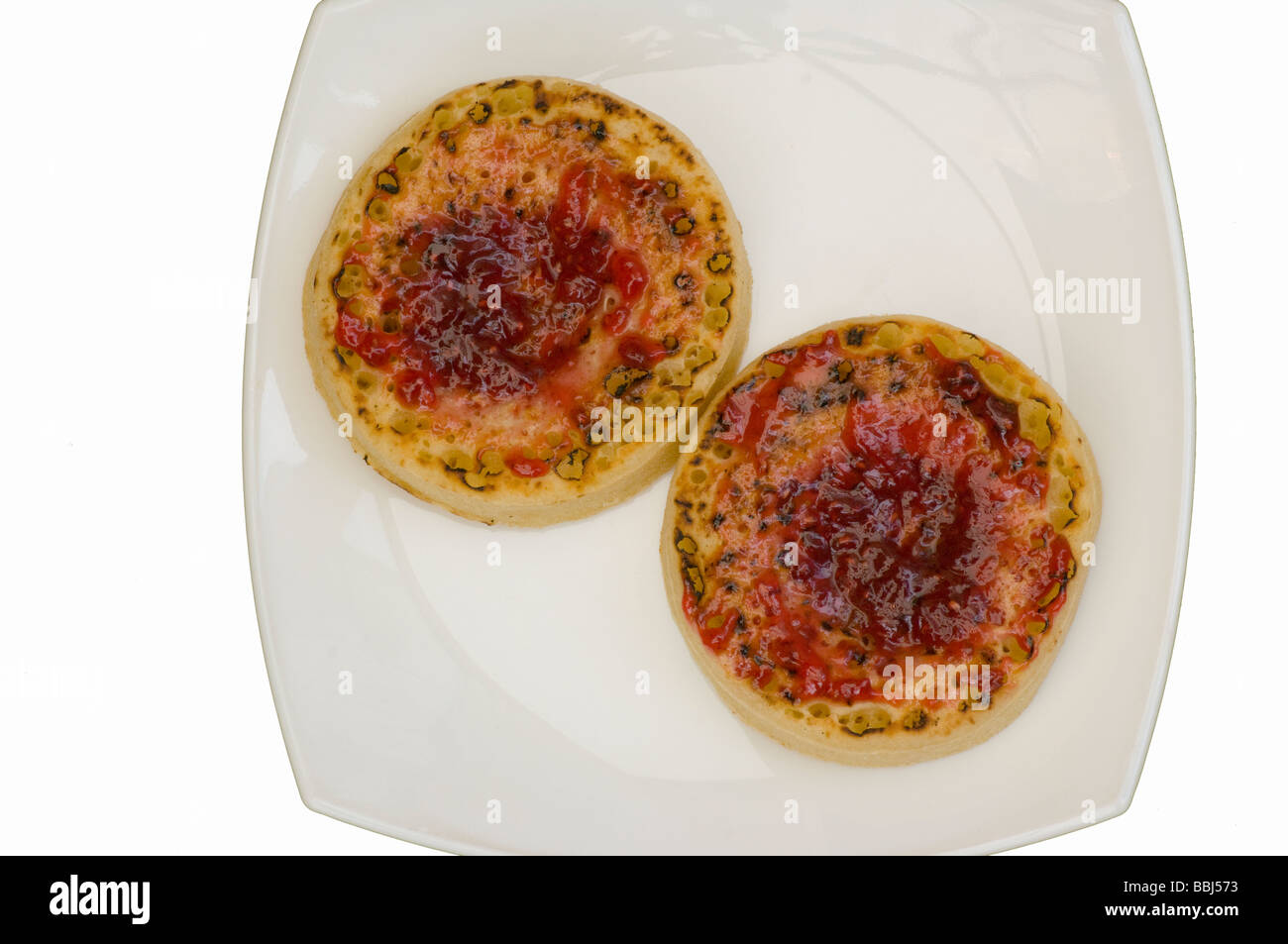 Crumpets hi-res stock photography and images - Alamy