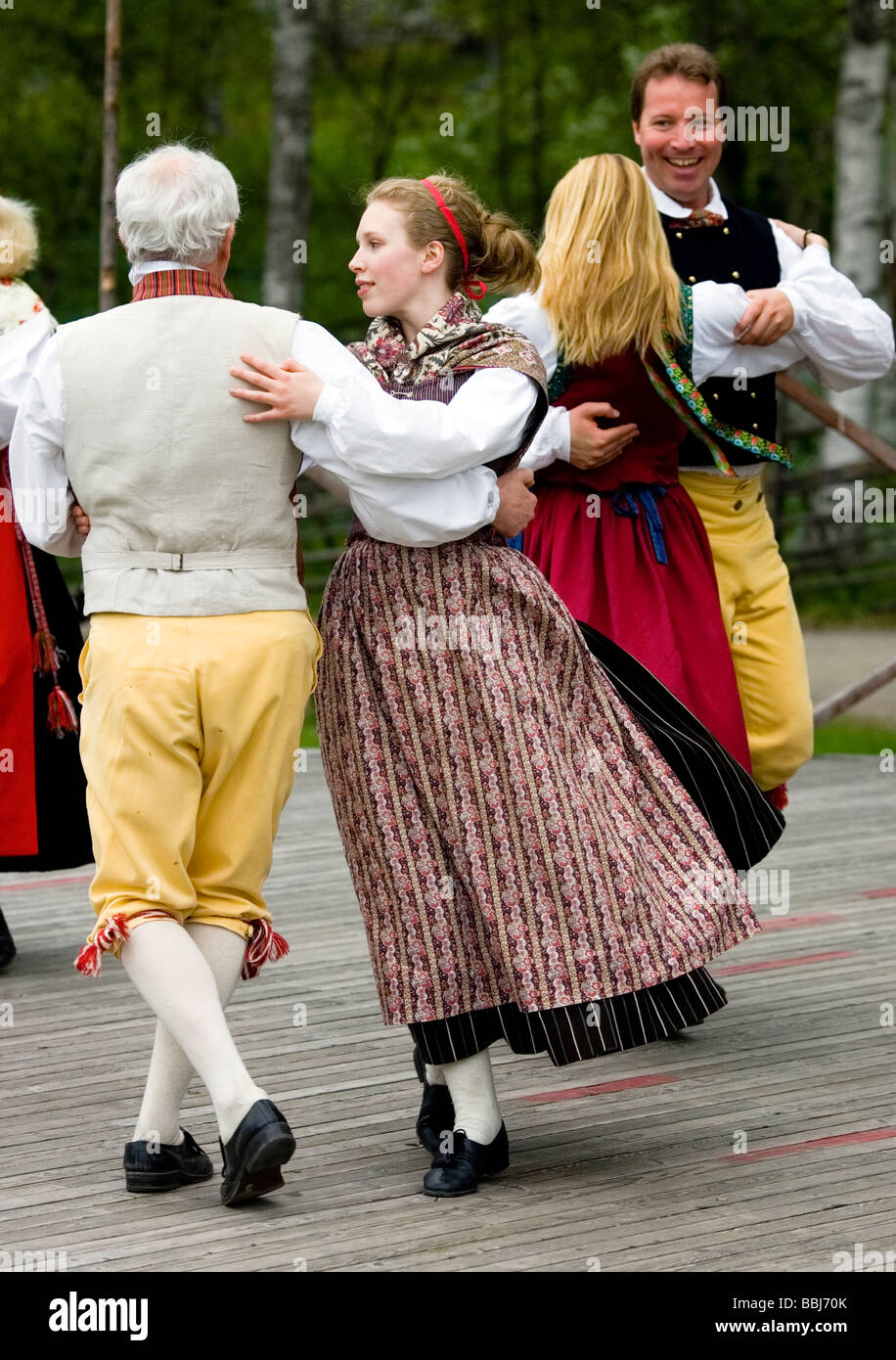 Swedish folk dance hi-res stock photography and images - Alamy