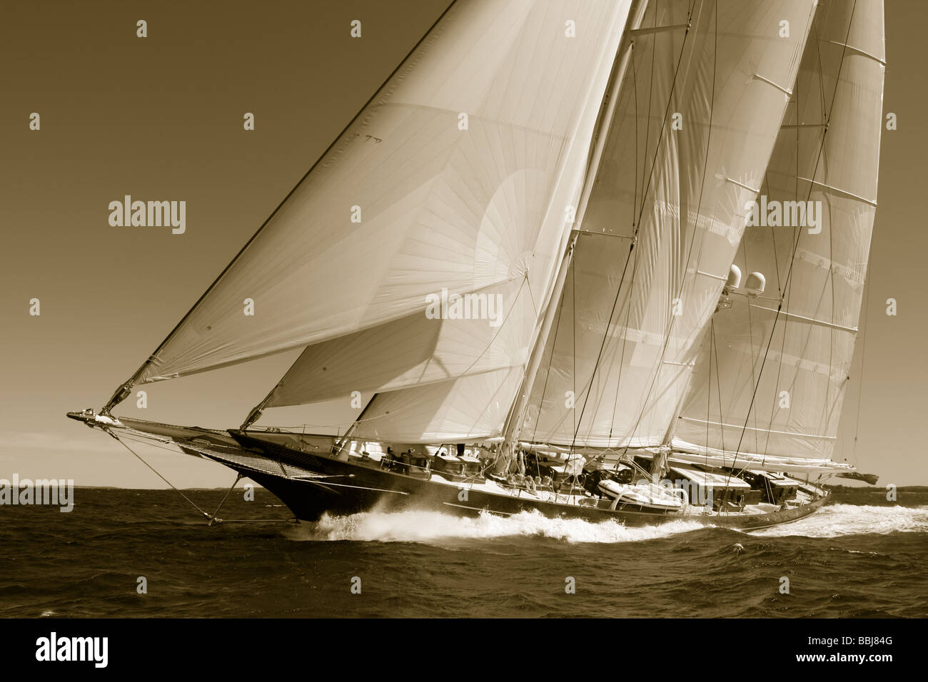 Classic sailing yacht hi-res stock photography and images - Alamy