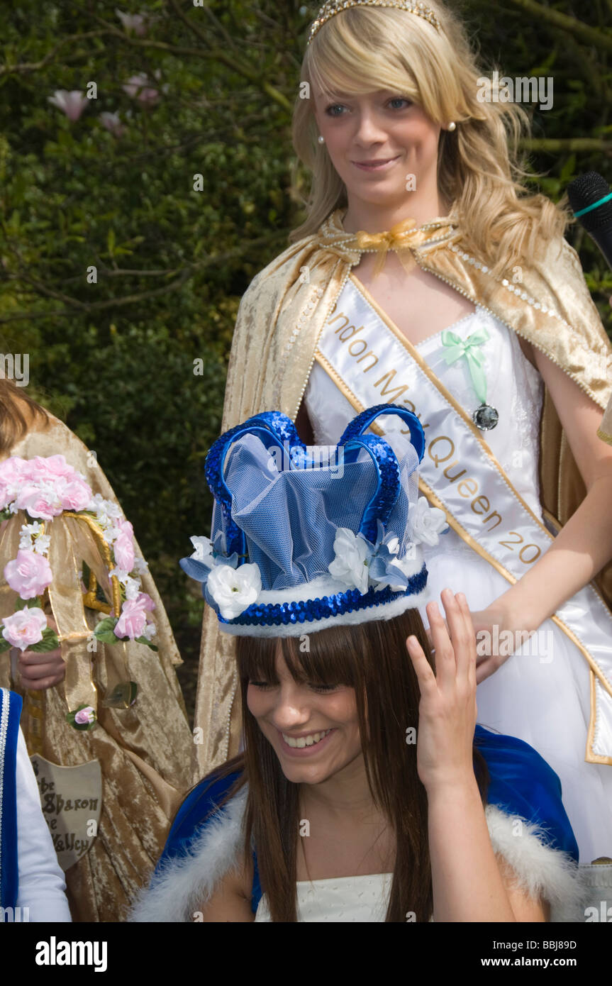 The London May Queen crowns the Bromley Common May Queen. Bromley area ...