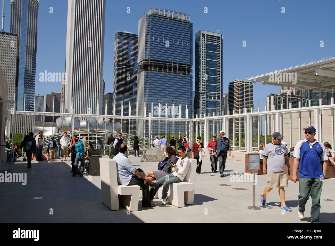 Art institute chicago michigan avenue hi-res stock photography and ...