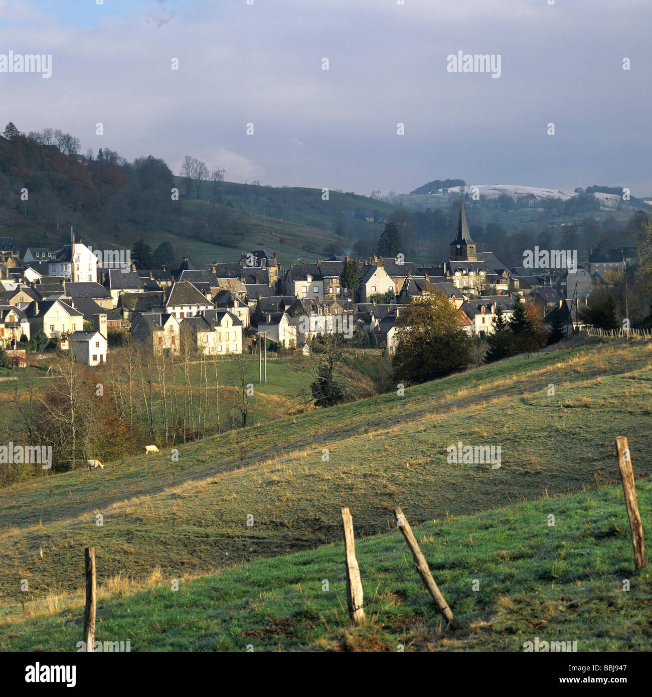 Hilly Village High Resolution Stock Photography and Images - Alamy