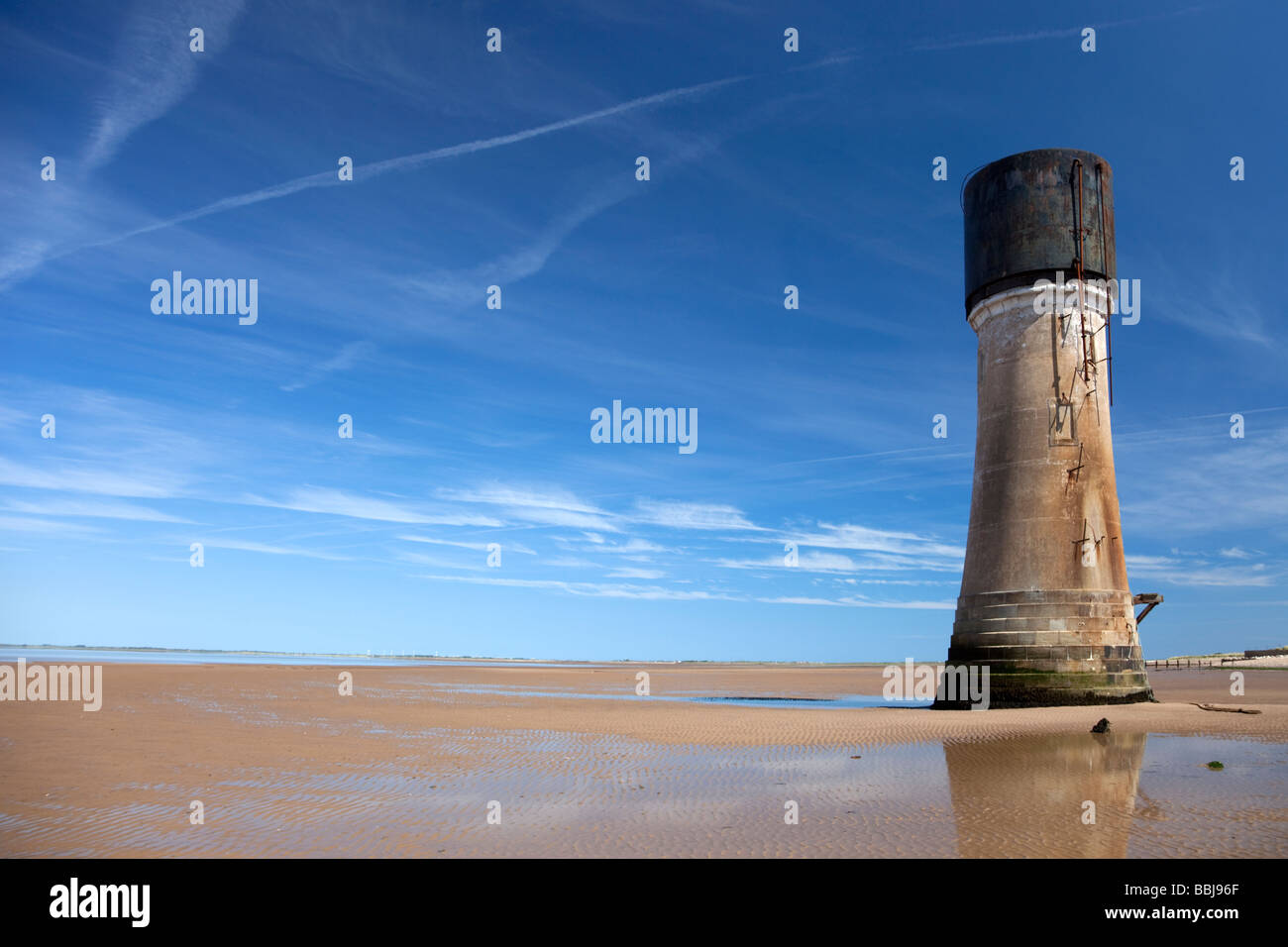 Lighthouse spurn point humberside uk hi-res stock photography and ...
