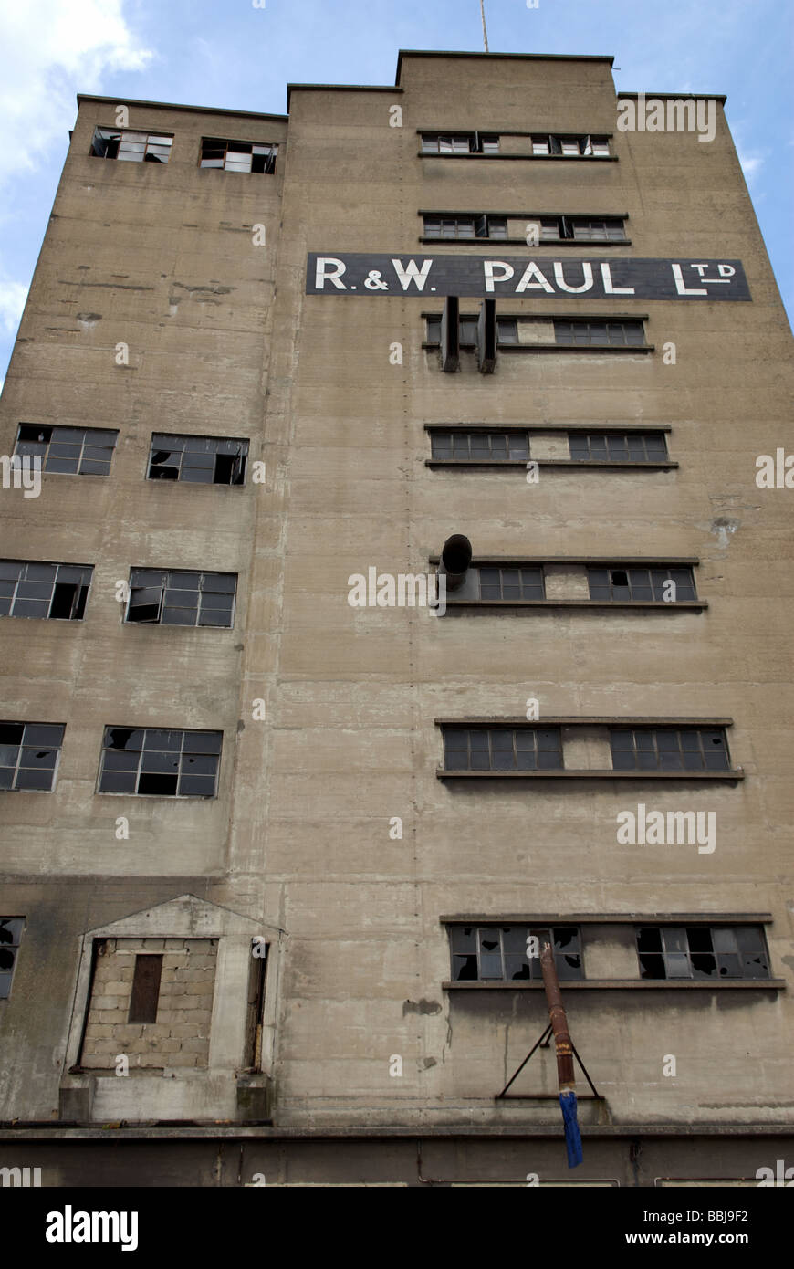 Disused flower mill Stock Photo - Alamy