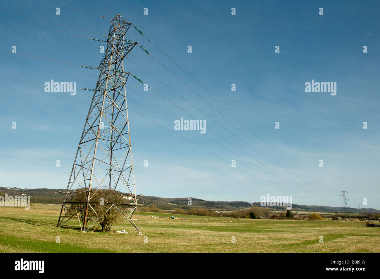 Pylon in field hi-res stock photography and images - Alamy