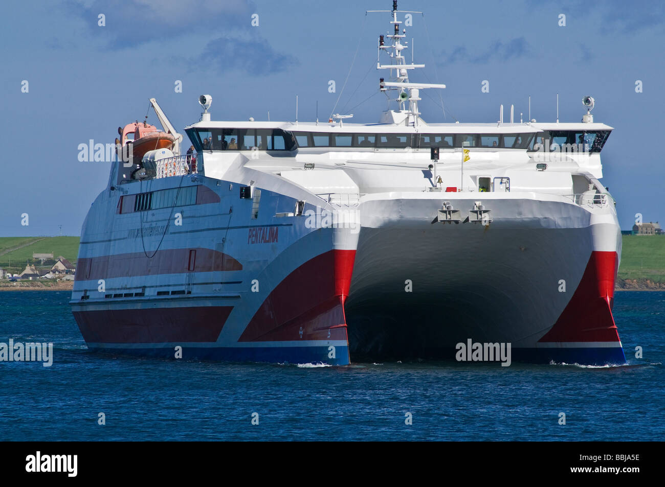 dh Pentland ferries SHIPPING ORKNEY Catamaran MV Pentalina Stock Photo ...
