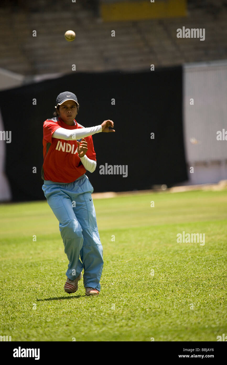 Indian women cricket world cup team hi-res stock photography and images ...