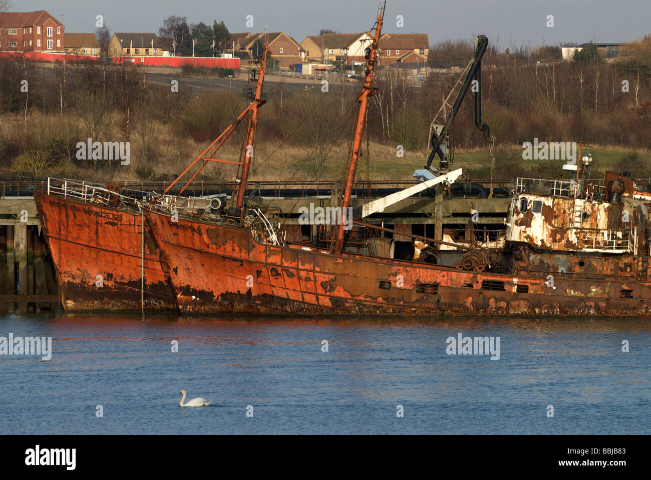 Rusting ships hi-res stock photography and images - Alamy