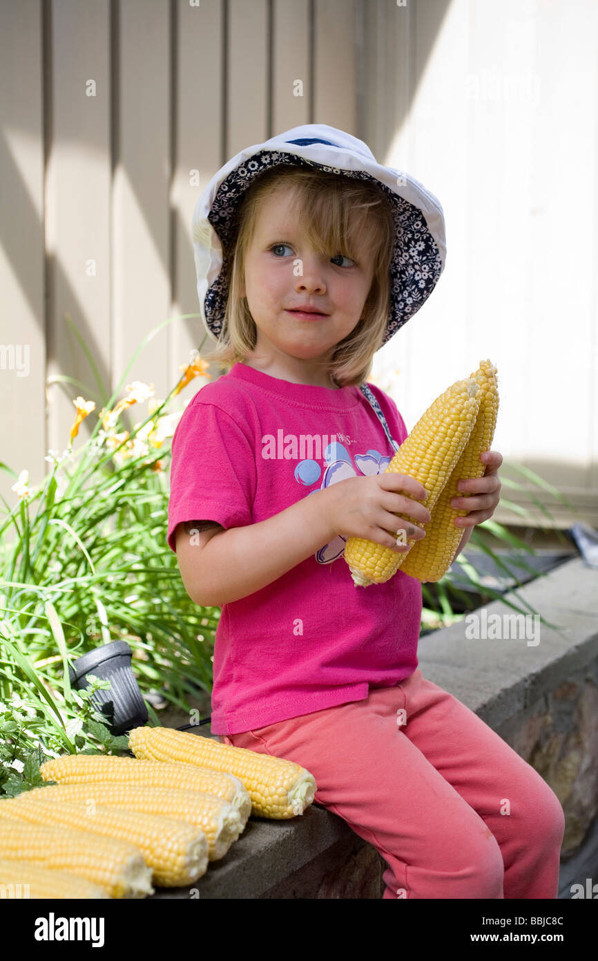 Peeled Corn High Resolution Stock Photography and Images - Alamy