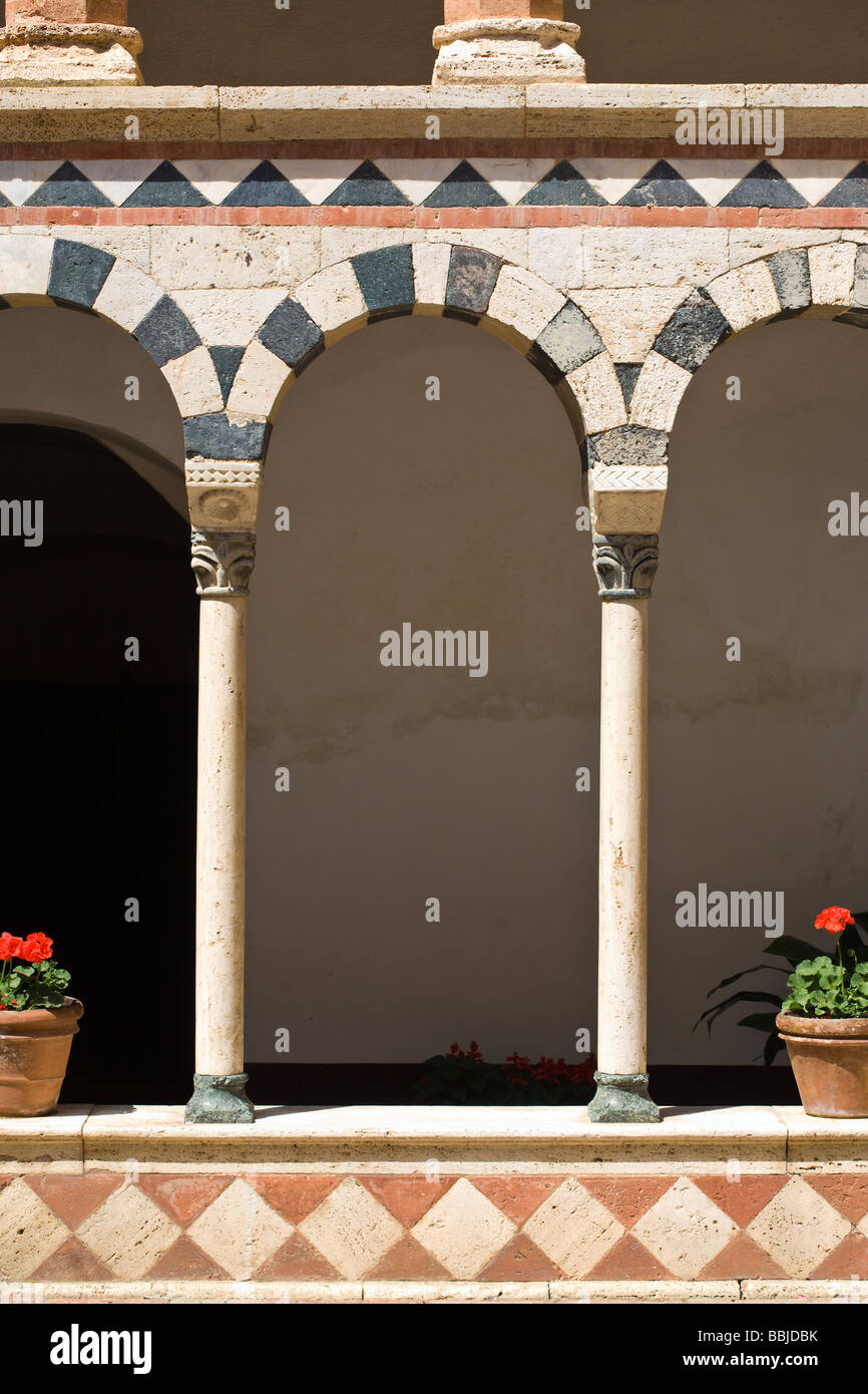 detail of arcades at the abbey of Torri, Tuscany, Italy Stock Photo - Alamy