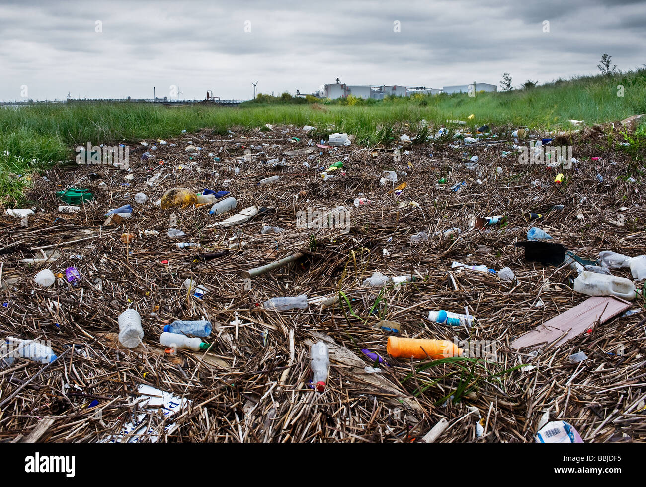 Plastic pollution river hi-res stock photography and images - Alamy