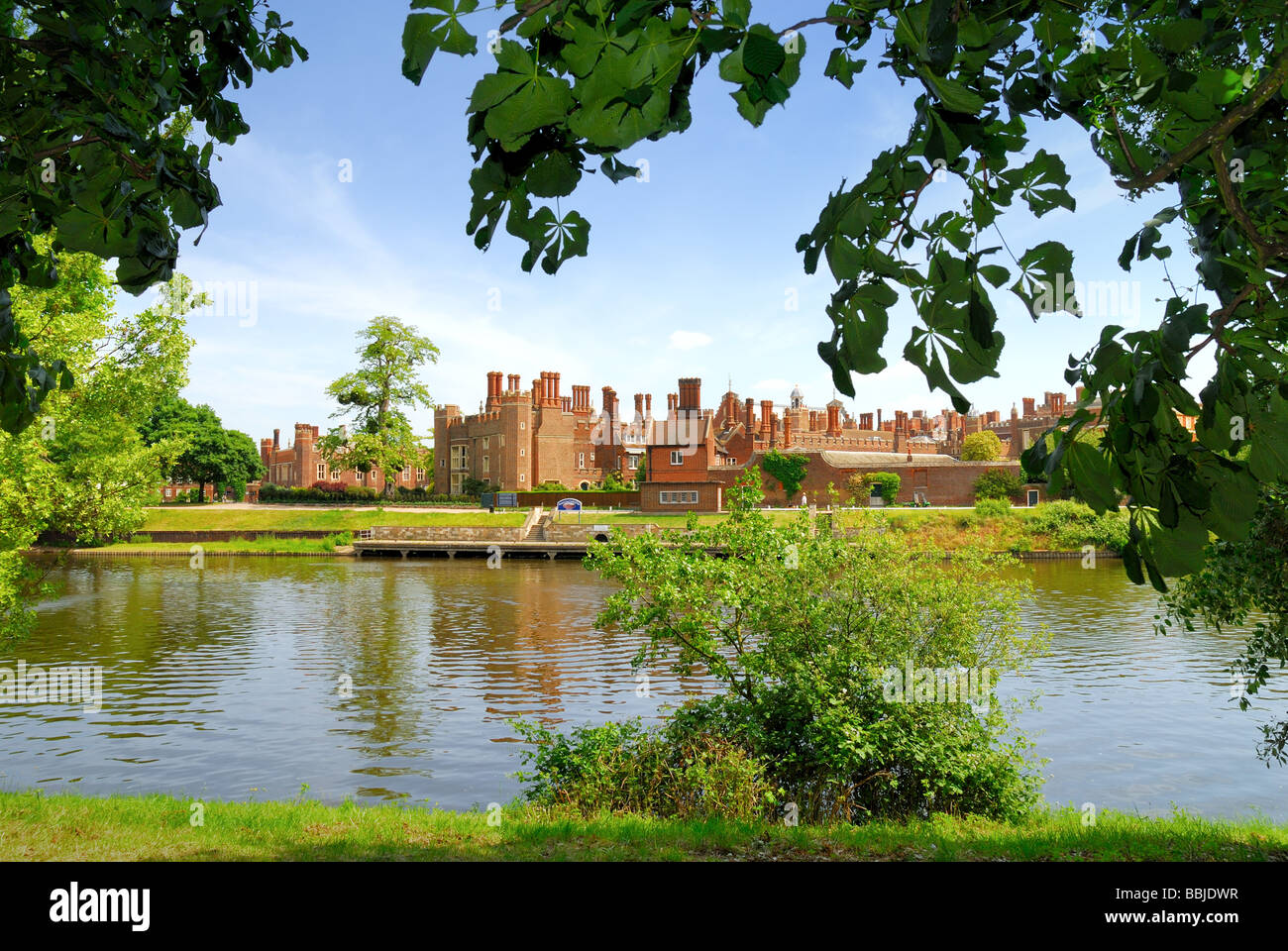 Hampton Court Palace with River Thames in foreground Stock Photo - Alamy