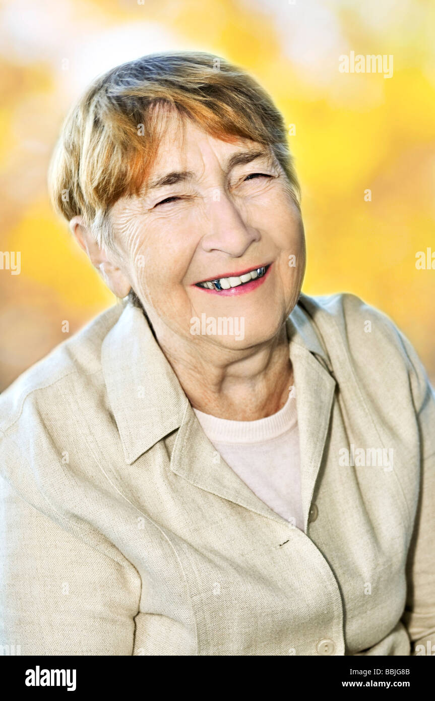 Old aged senior seniors woman women hi-res stock photography and images ...