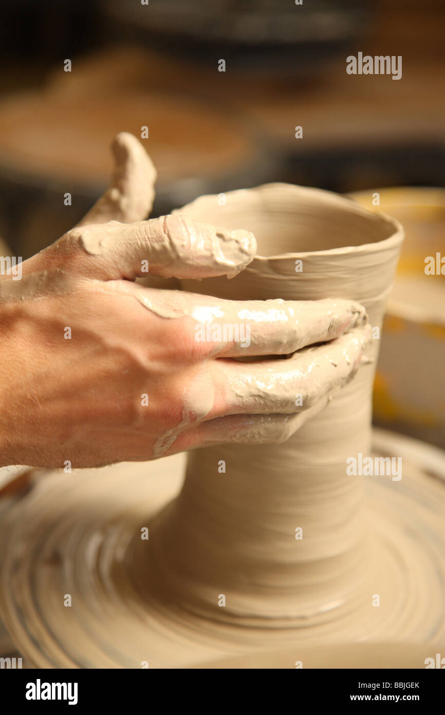Shaping art hi-res stock photography and images - Alamy