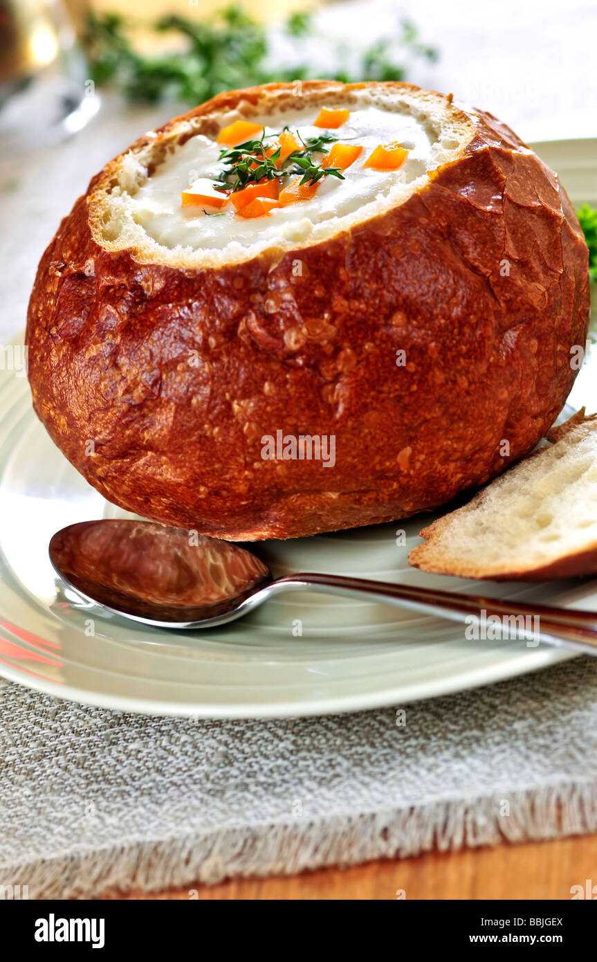 Trencher bread hi-res stock photography and images - Alamy
