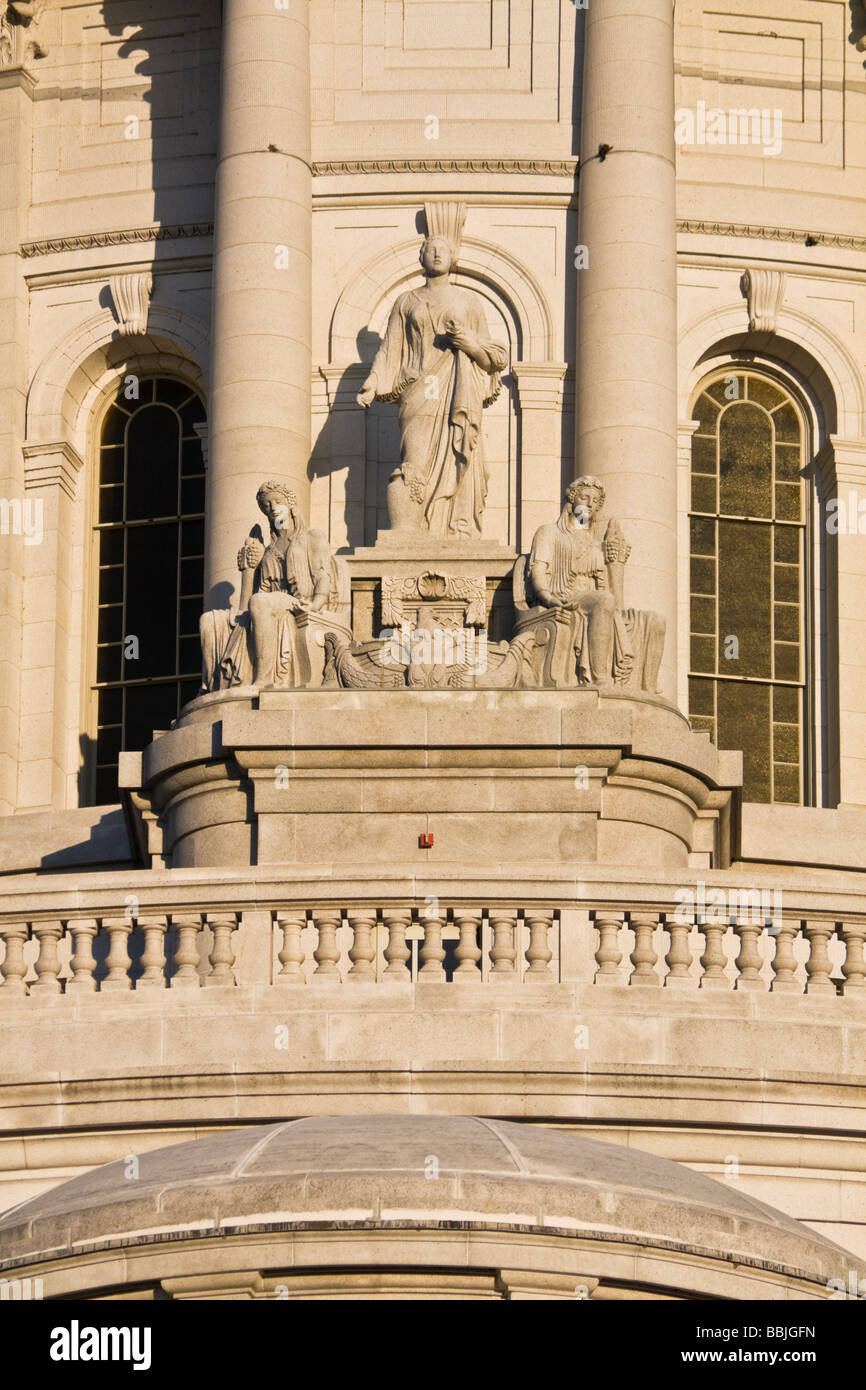 State Capitol in Madison Stock Photo - Alamy