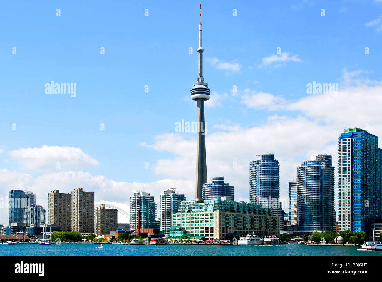 Toronto harbor skyline with CN Tower and skyscrapers Stock Photo - Alamy