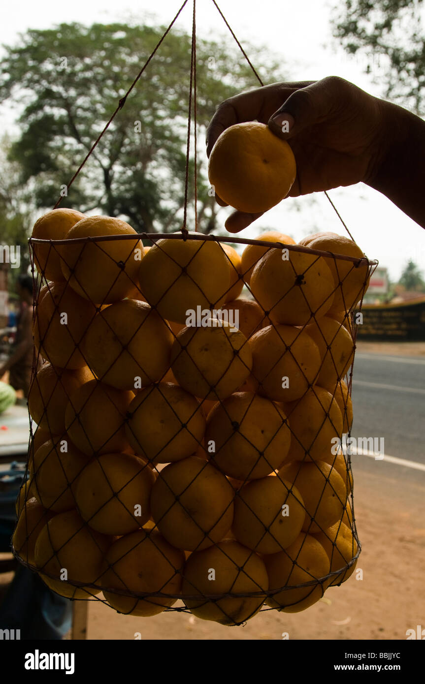 Pick and pick stall hi-res stock photography and images - Alamy
