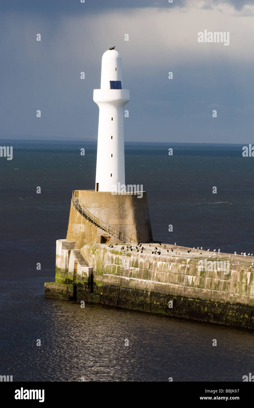 Old Lighthouse at Nigg, Aberdeen Harbour Stock Photo - Alamy